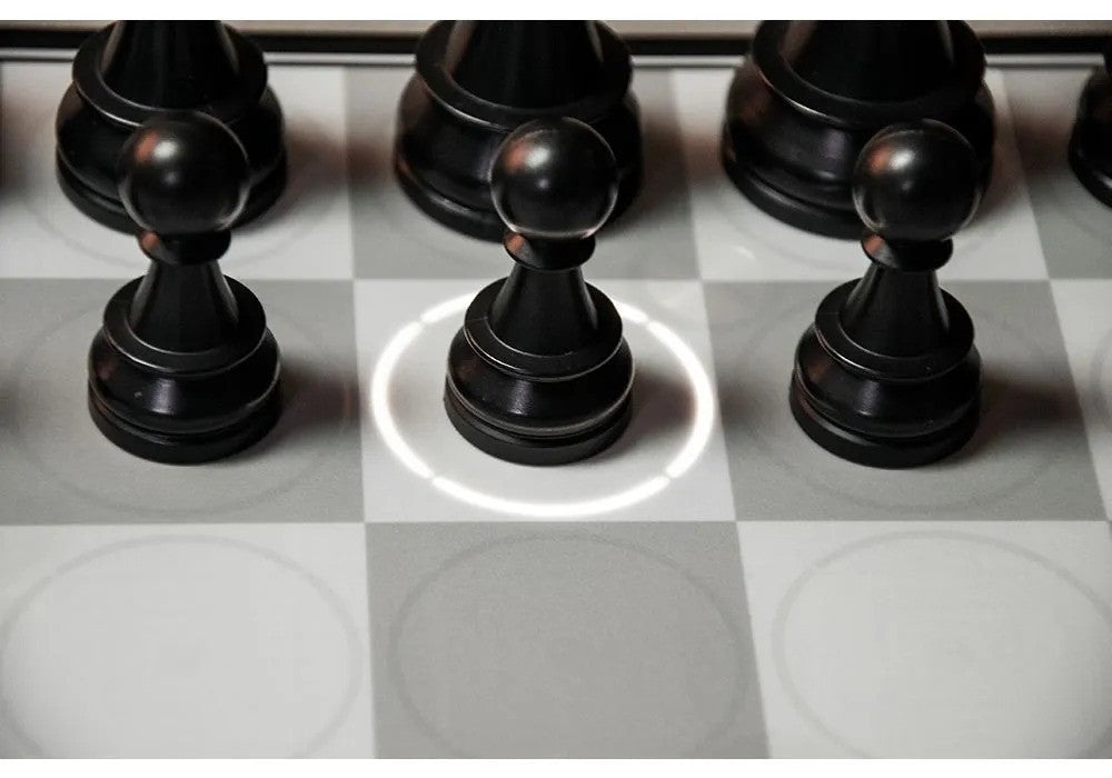 What Is DGT in Chess and What Does this Technology Do? – House of Staunton