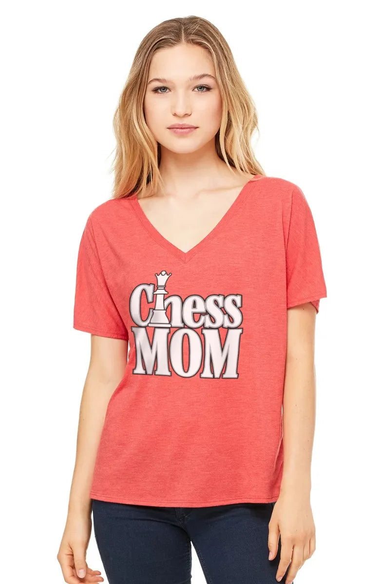 Chess Mom Classic T-Shirt – House of Staunton